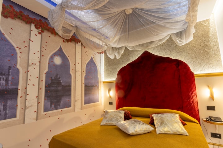 Deluxe Suite Mille E Una Notte - Jacuzzi, Wi-fi - Montecatini Terme