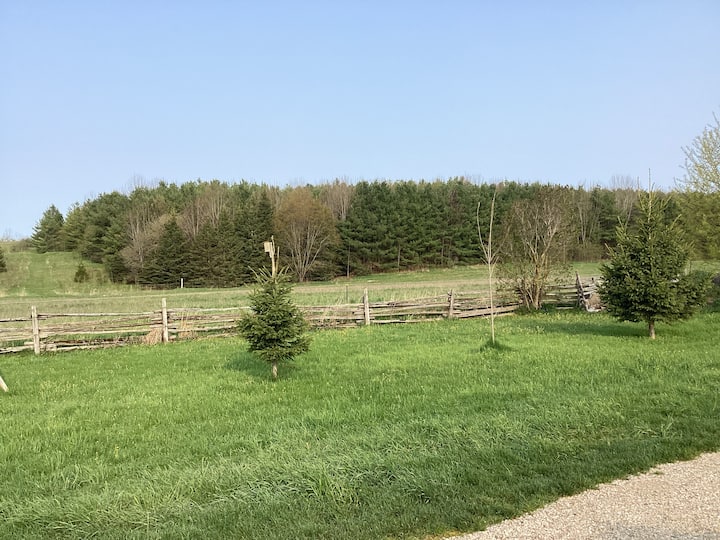 Organic Farm Camper - Hanover
