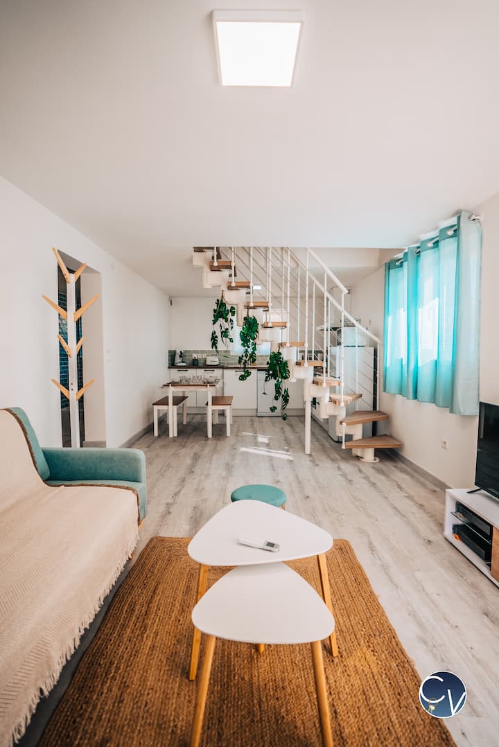*Maison Rénovée à 500 M Du Centre Du Village* - Goudargues