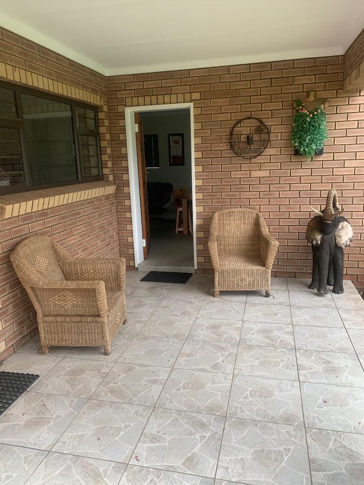 Home Away In The Bush - Polokwane