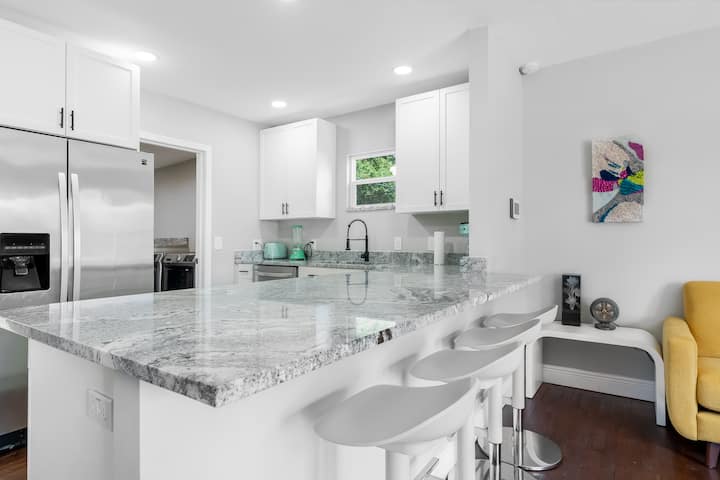 St Pete Beach + Tampa Bay | Beach Days - St. Petersburg, FL