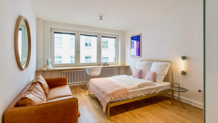 Stacey Alster | Jumbo - Hamburg