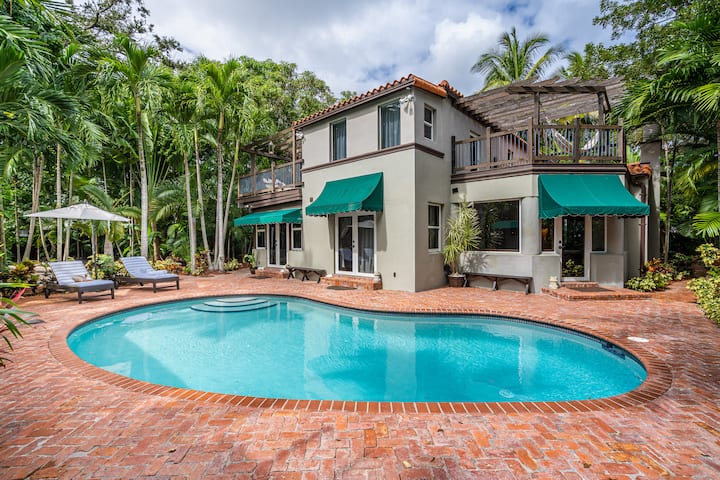 Miami Best Pool Villa| 10 Ppl | Close To The Beach - Miami, FL