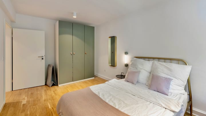 Stacey_alster | Premium+ -