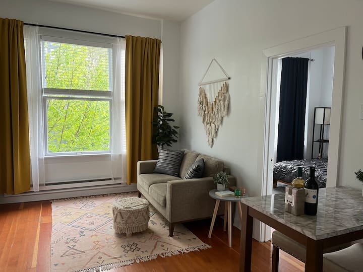 Comfy 1 Bedroom - Forest Grove, OR