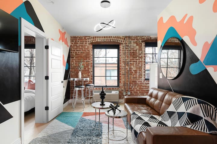 Johnny Draco Art Suite 203 - Overland - Denver
