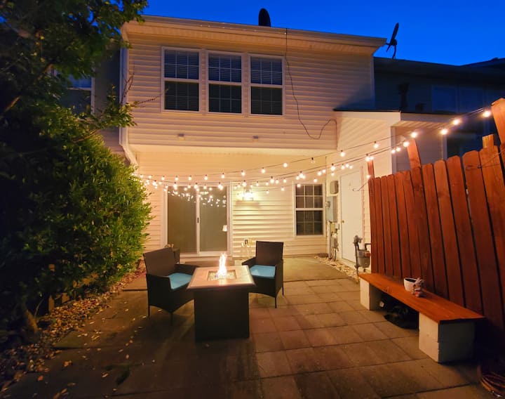 Townhouse W Swimming Pool Now Open - Raleigh, NC