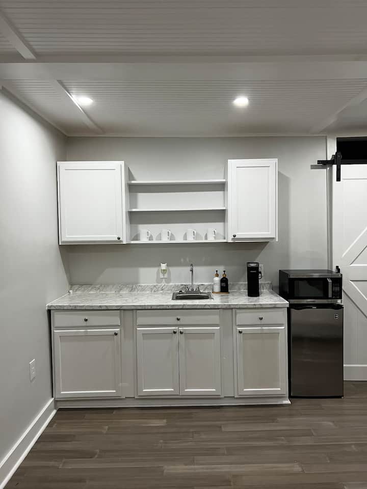 Charming Studio • Near Atl Airport & Square - Georgia Renaissance Festival