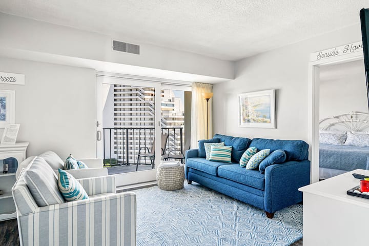 Beautiful Seaside Condo W/a Pool - Ocean City, MD
