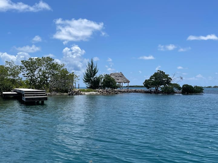 Private Island Glamping - 벨리즈