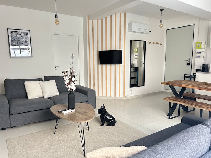 Chic In Paris - Oberkampf - Paris