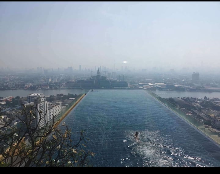 空中双层健身房 空中泳池 地铁零距离 一线河景 - Bangkok