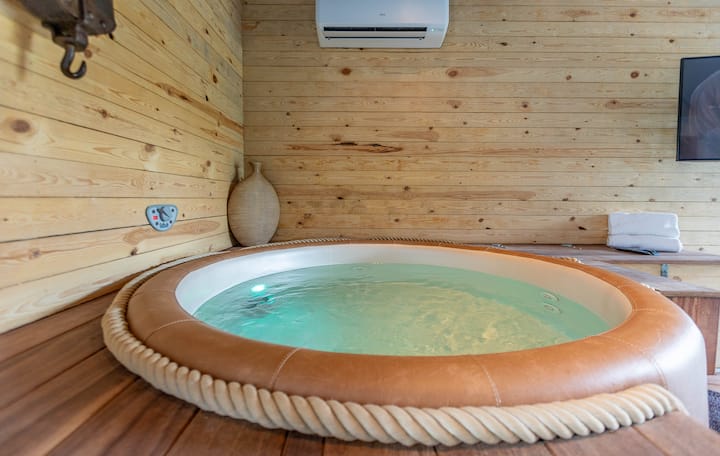 L'antre D'eux - Jacuzzi Et Sauna - Ciney