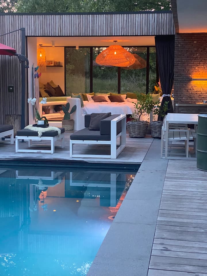 Duinenhuisje Met Warm  Privé Zwembad - La Panne