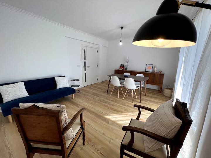 Ambiente Moderno Com Bom Gosto - Coimbra