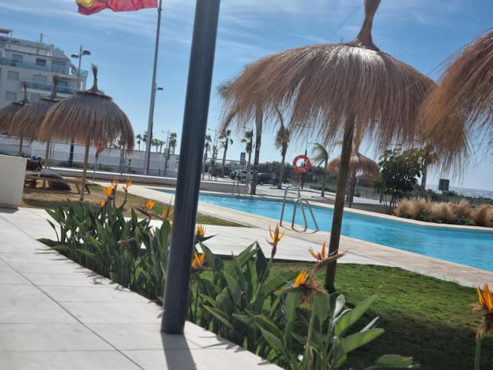 Piso De Ensueño Sobre La Playa - Torrox