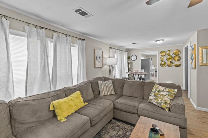 T & J Cottage - Shreveport, LA