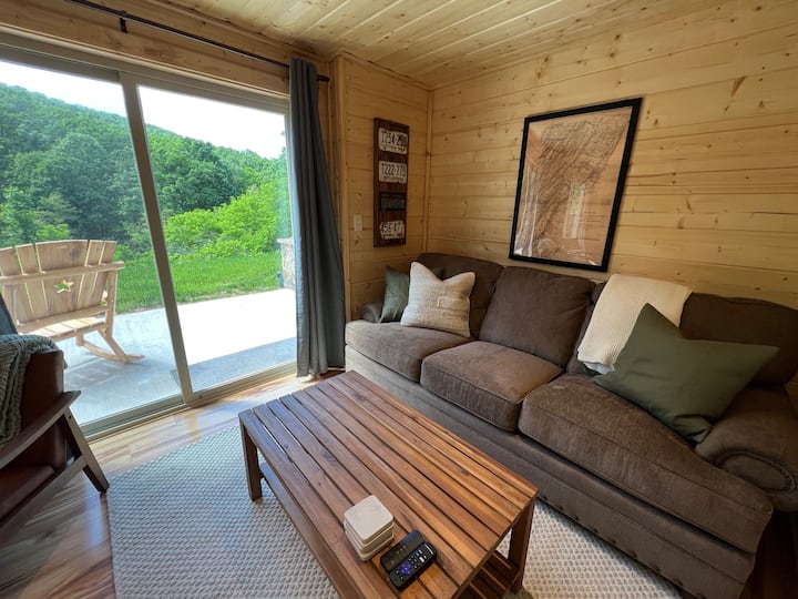 Modern Log Cabin W/ Serene Views, Sauna & Pond - Stanley, VA