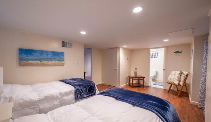 Cozy Asbury Beach Apartment - Belmar, NJ