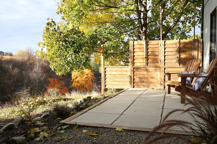 The Perch Off Pottery - Vernon, BC, Canada