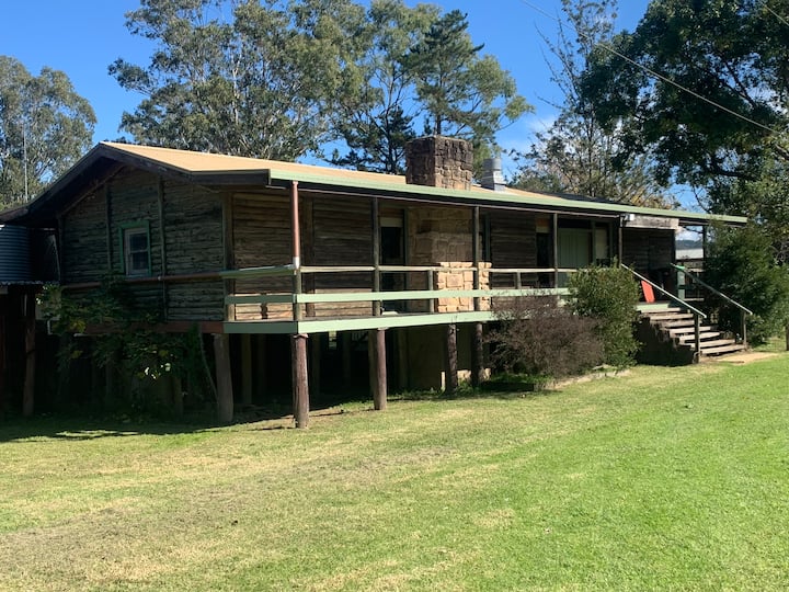 The Old Pub House Wollombi - Hunter Region