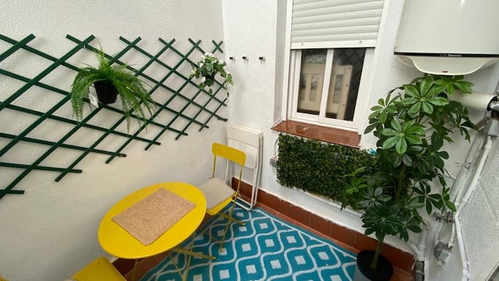 Nice Apartment With A Patio - Madrid