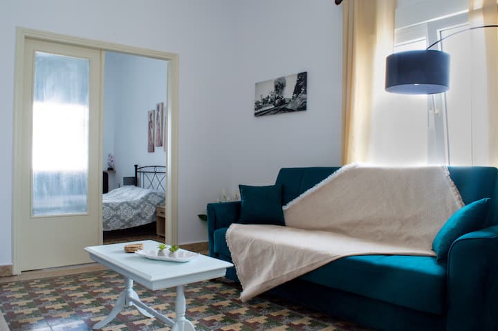 Castlevania- Traditional House In The Castle - Naxos