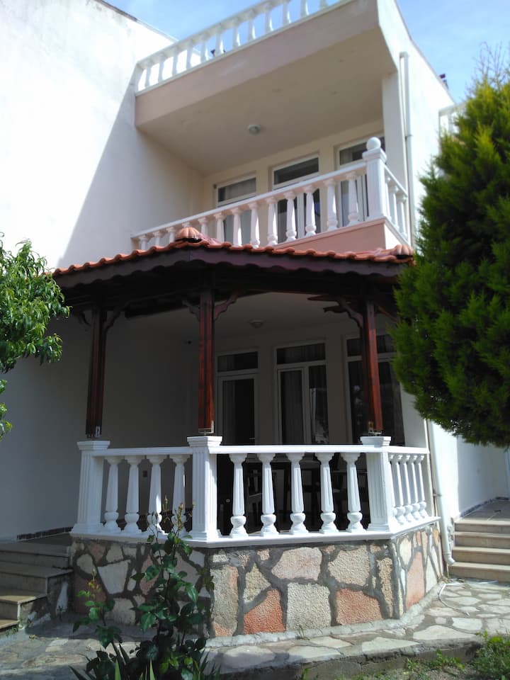 Burhaniye Marina Tripleks Villa - Burhaniye
