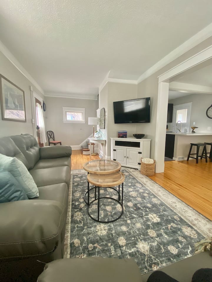 418 Lakeview Retreat-gateway To The North Shore - Duluth, MN