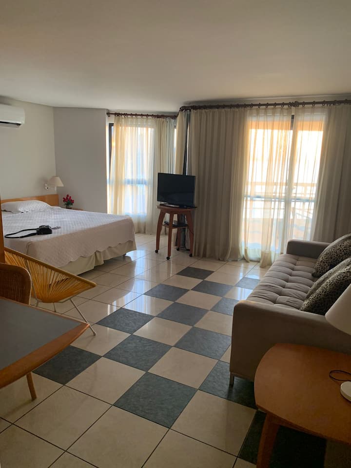 Flat Inteiro - Iate Plaza - Fortaleza