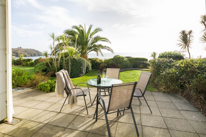 Falmouth Apartment By The Beach With Sea Views - Falmouth