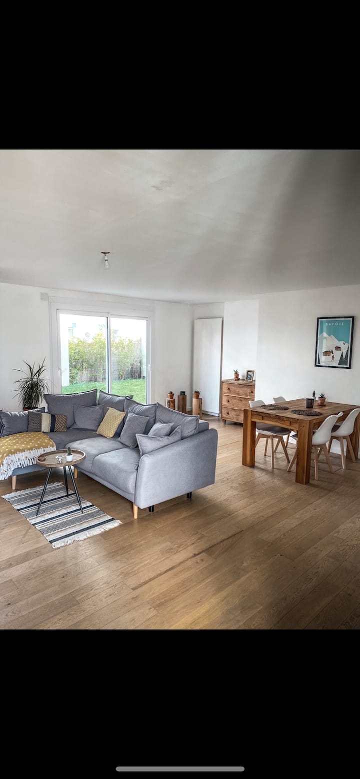 Appartement Spacieux Avec Jardin - Rumilly