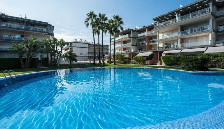 Magnífico Piso Frente Al Met Y Oliva Nova Golf - Oliva