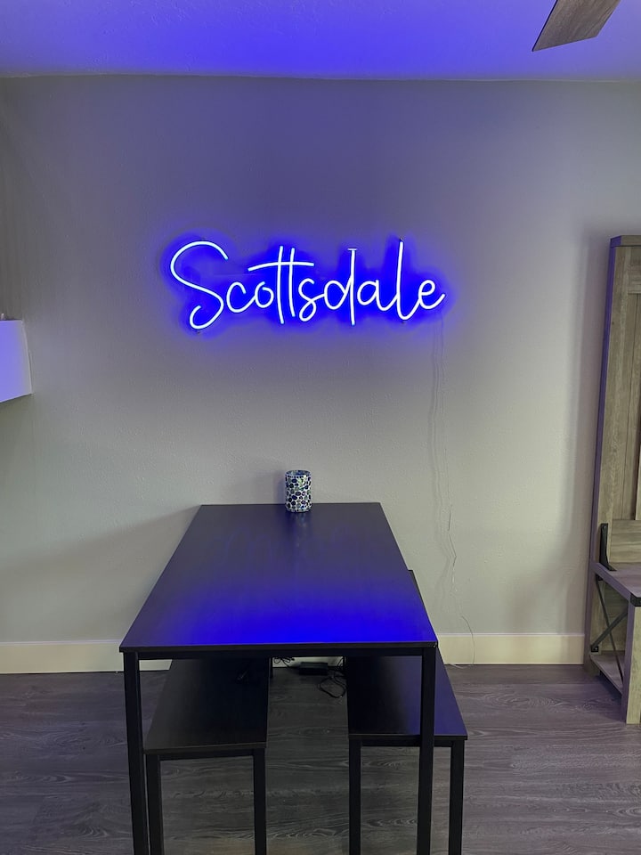 Beautiful Modern Updated Condo - Scottsdale, AZ