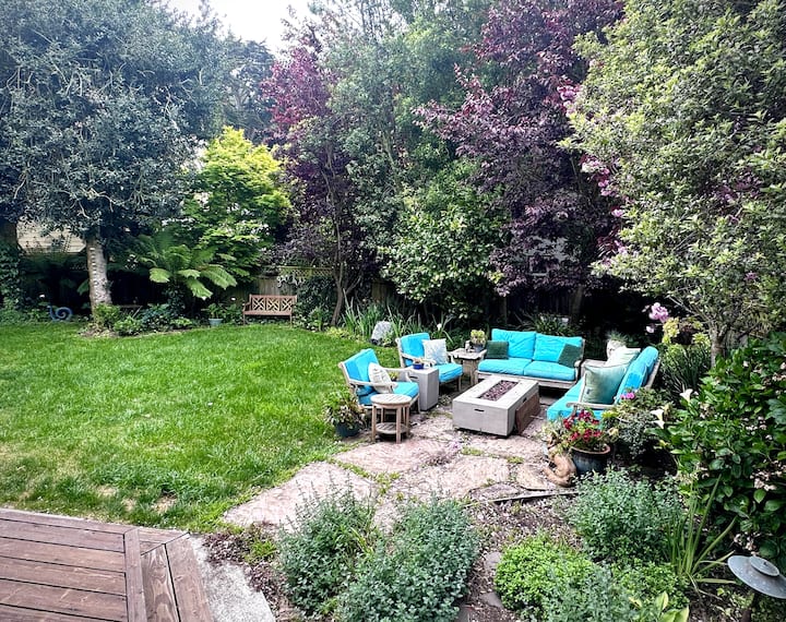 @Coastal Garden Retreat Near Trails, San Francisco - Pacifica, CA