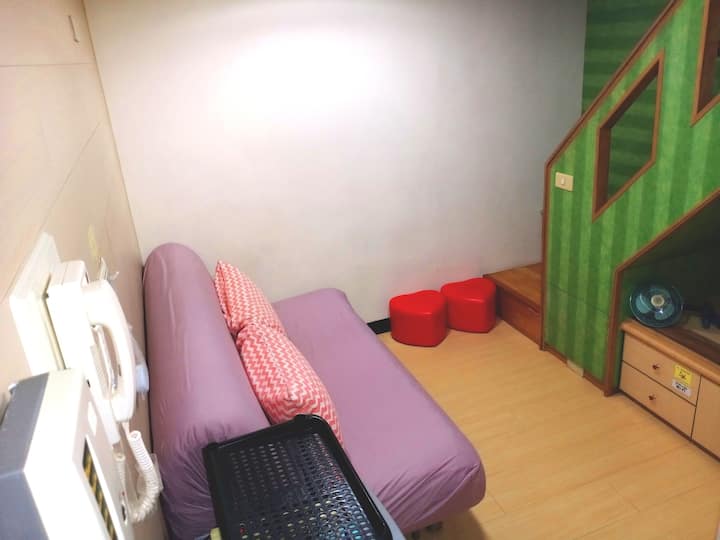 Mrt Dongmen Mini Loft Suite (B1) Taipei,永康商圈,铃阁栈房 - Da’an District