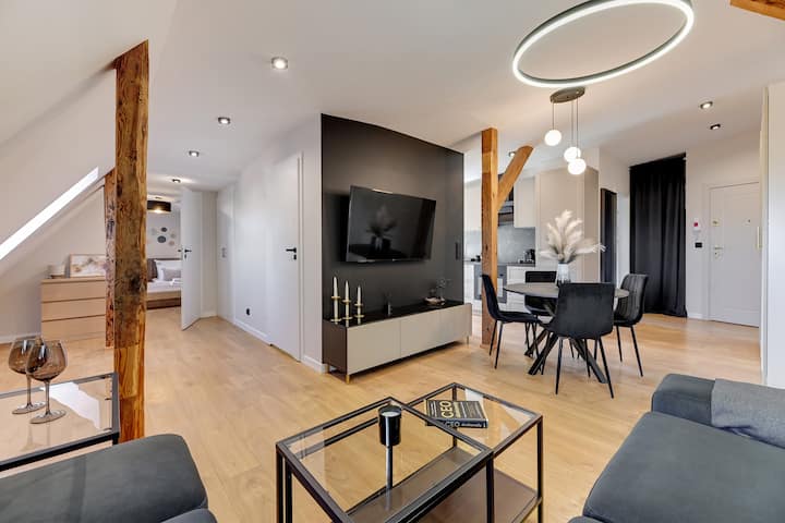 Great Location | Family Stay | Grunwaldzka Attic - Gdańsk