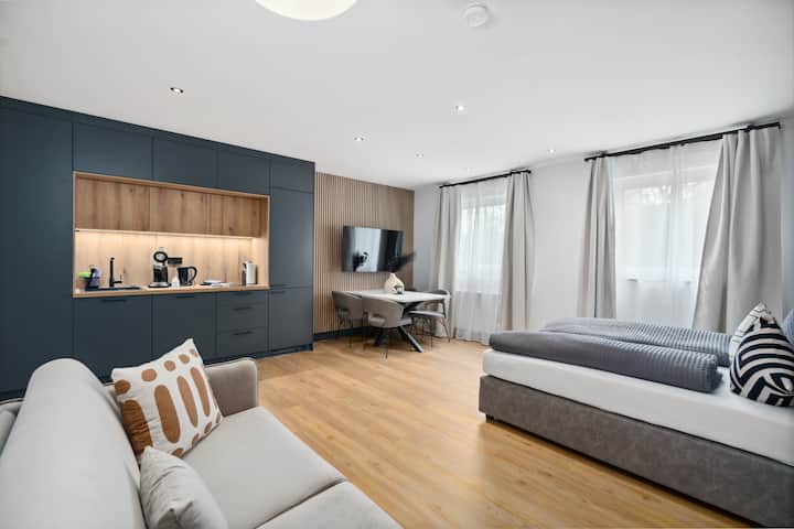 Anytime: Deluxe Apartment In Friedrichshafen - Friedrichshafen