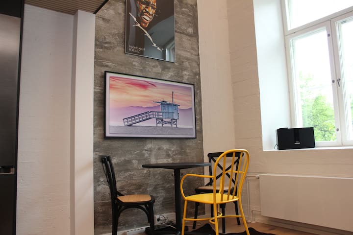 Stylish, Peaceful Loft Near City Centre And Lake - Tampere