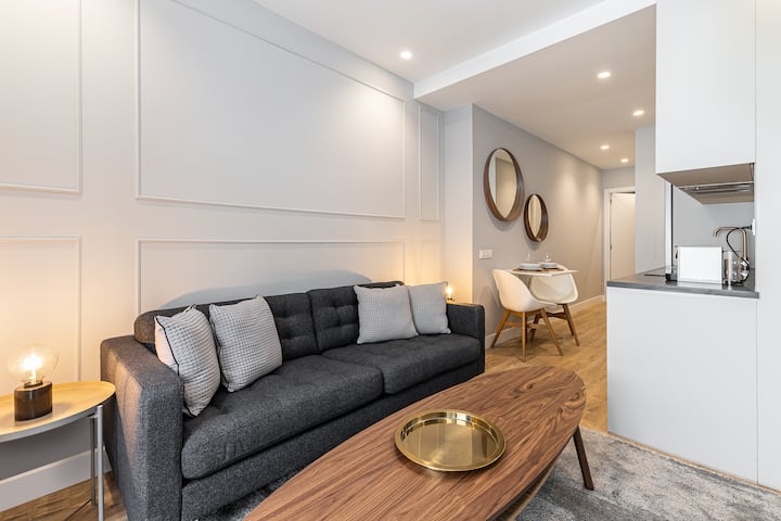 Waou Essence Ii Antón Martín - Madrid