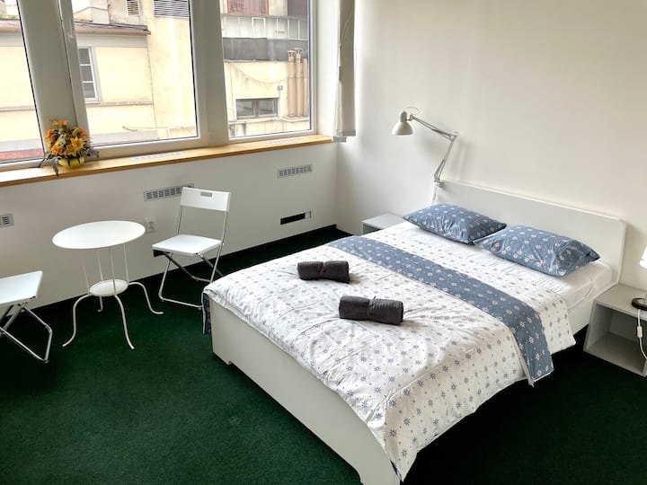 Cozy Room In City Center - Praga