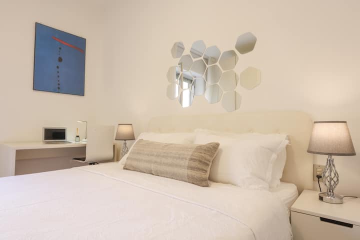 Relax Apartment Downtown - 70mq - Saronno