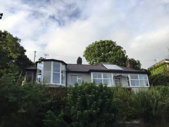 Period House With Stunning Sea Views - Cobh