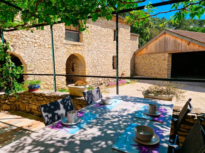 Gite Dans Exploitation Agricole (Mistral) - Alès