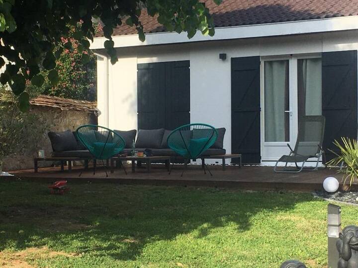 Maison Au Calme Avec Jardin - Fontainebleau