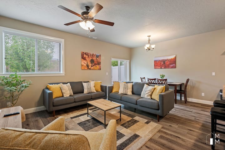 Cedar Shack-cozy Townhome Close To Zion And More - Cedar City, UT