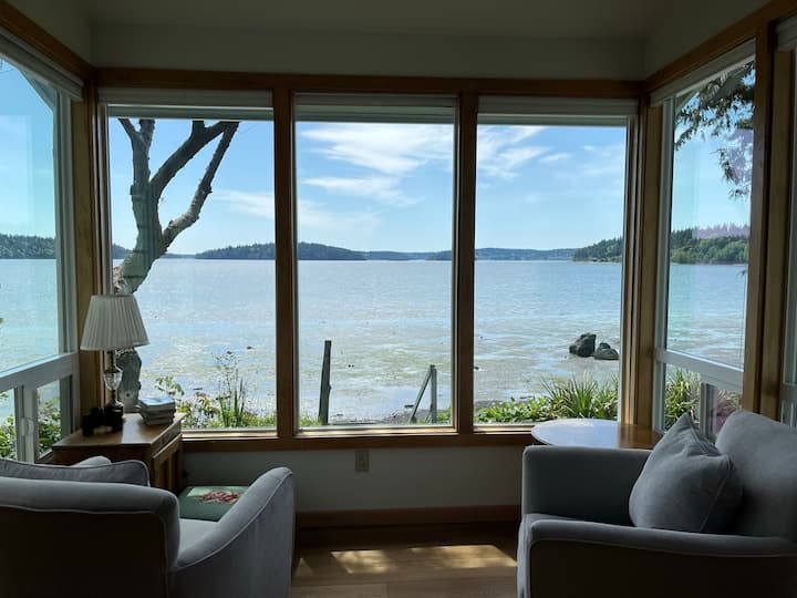 The Best Beach Cabin Ever - La Conner, WA