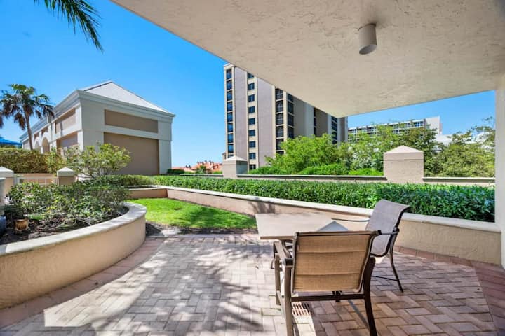 One Bedroom Private Patio - Marco Island, FL