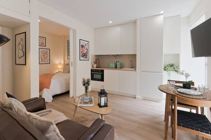 Brand New Apt. In Trendy Bica - Lisbon