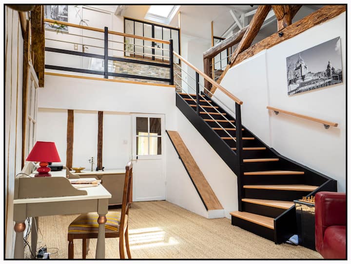 Loft Calme Lumineux Et Climatisé Pour Semaines - Provins